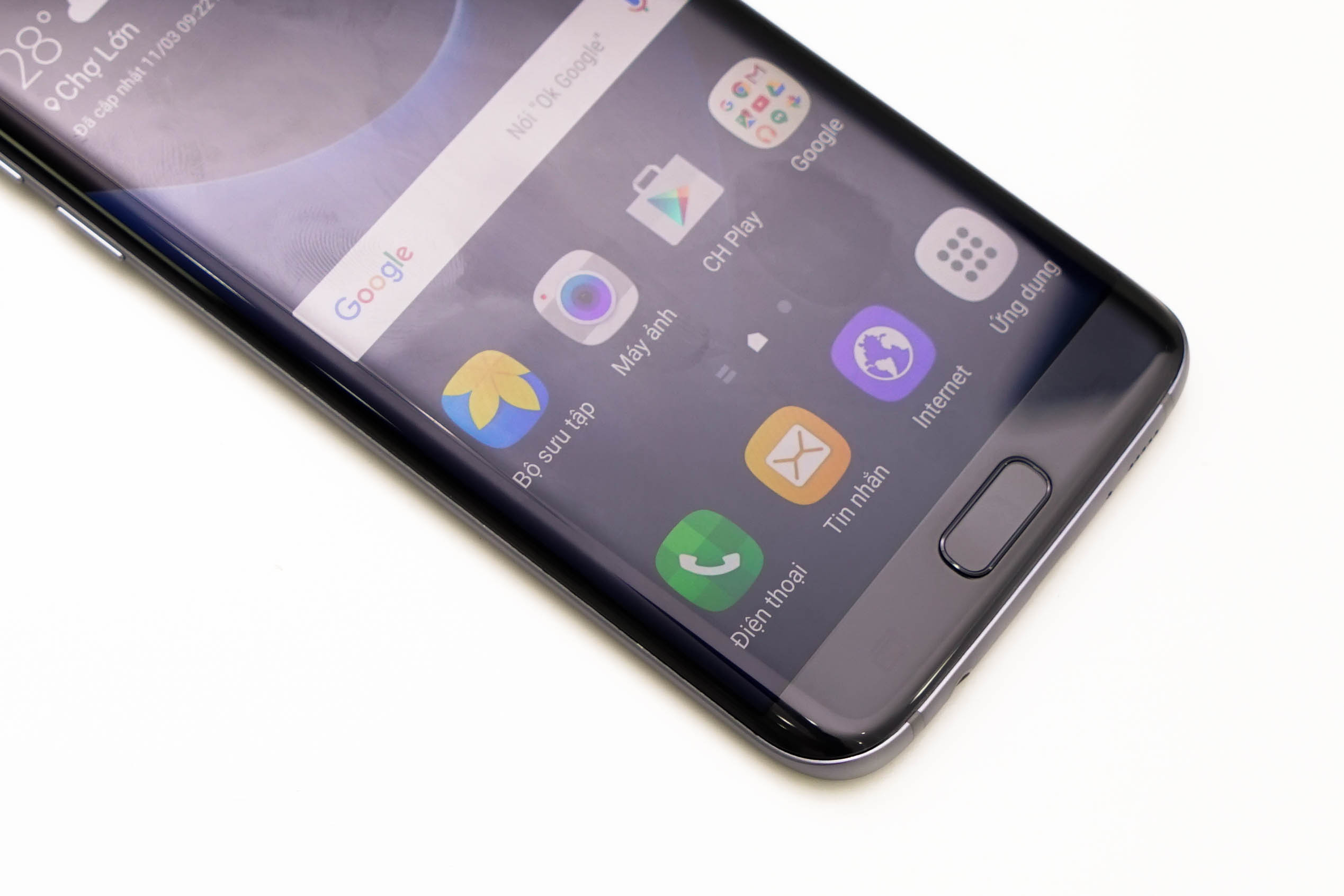 7 LÝ DO GALAXY S7 ĐÁNH GỤC CÁC ĐỐI THỦ Ở CÙNG PHÂN KHÚC | Nguyễn Kim Blog