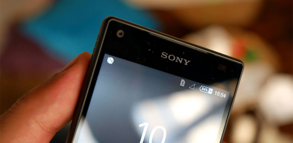 Sony Xperia Z5 Compact Black chính hãng giá tốt tại nguyenkim.com