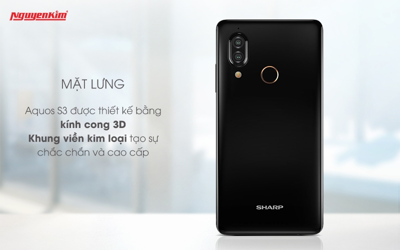 Chiêm ngưỡng Sharp R1 và Aquos S3 đẹp lung linh, vừa nhìn đã yêu ...