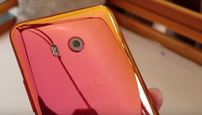 HTC U11 Solar Red đẹp "rụng rời" hớp hồn người hâm mộ | Nguyễn Kim Blog