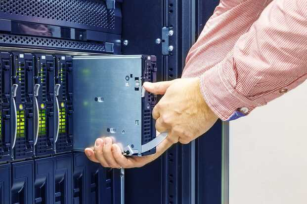Server là gì? Phân loại và vai trò của máy chủ Server | Nguyễn Kim Blog