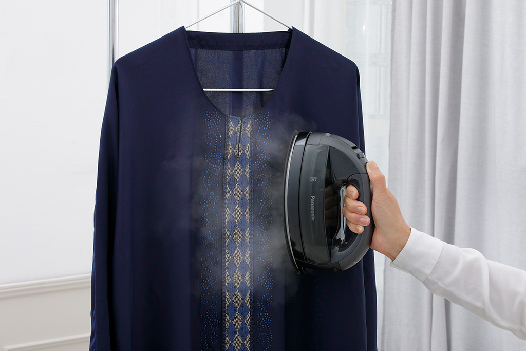 Bàn ủi hơi nước Panasonic NI-WL55KRA Giá Rẻ, Chính Hãng | Nguyễn Kim