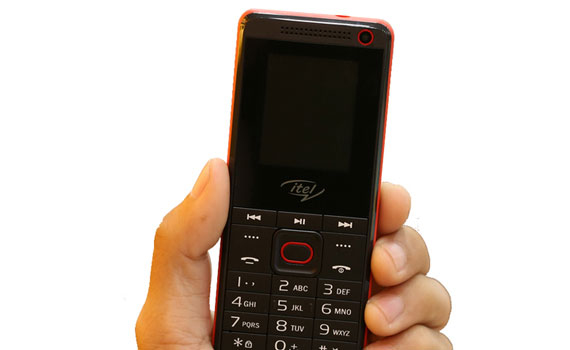 Itel IT2180 đen đỏ chính hãng, giá tốt | nguyenkim.com