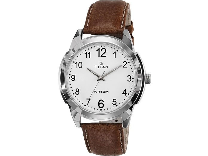 Đồng hồ đeo tay Titan 1585SL07 bền đẹp giá rẻ tại Nguyễn Kim